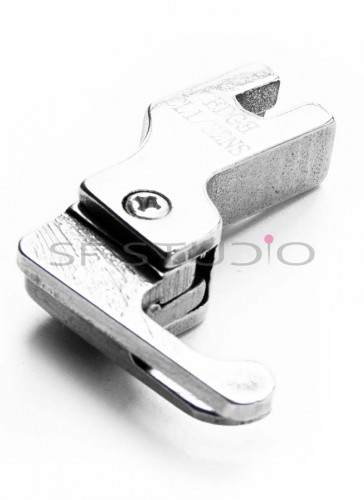 Left Narrow Slim Edge Compensating Presser Foot 1 by 32 Compensating ...